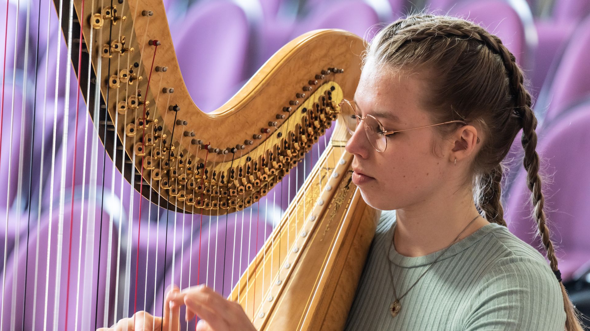 Radio West Concert — Harpen | Amare | podium voor muziek en dans