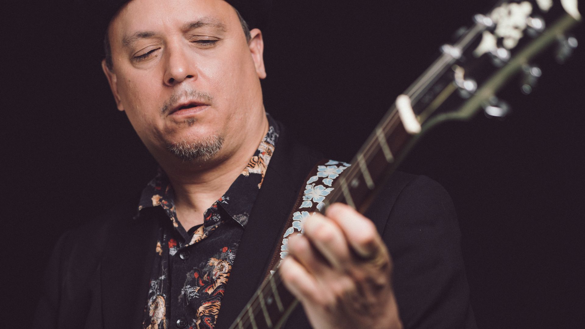 Kurt Rosenwinkel | Amare | podium voor muziek en dans